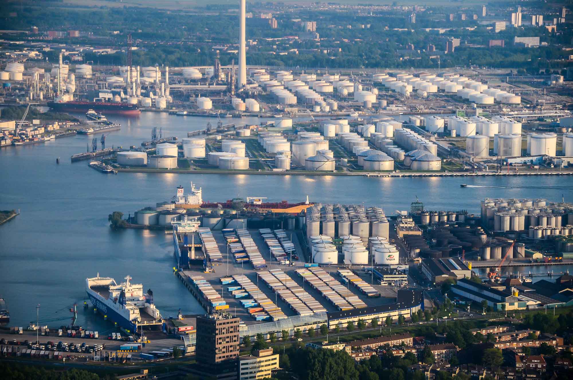 Shell eerste klant waterstofleiding Rotterdam | Agro&Chemie